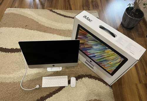 Моноблок apple iMac 21,5 (2017года)