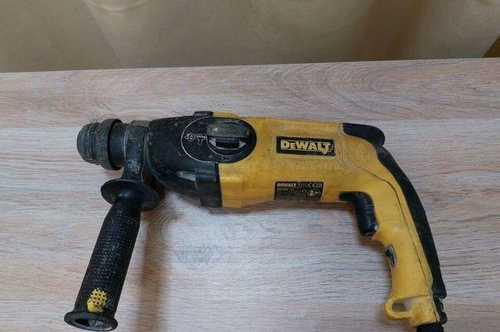 Перфоратор dewalt D25103K, 780 Вт (нск)