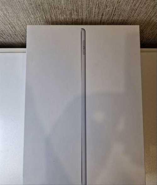Коробки от Apple iPad 7го поколения 32Gb Wi-Fi