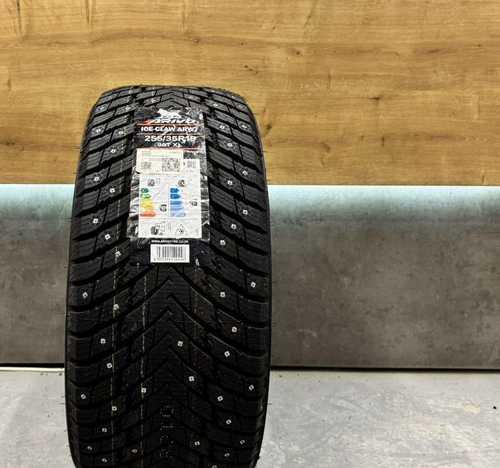 Arivo Ice Claw ARW7 255/35 R19 96T