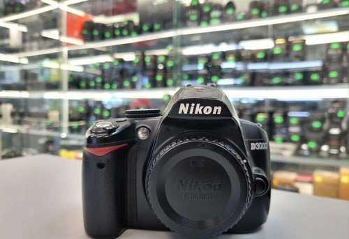 Фотоаппарат Nikon D3000 body