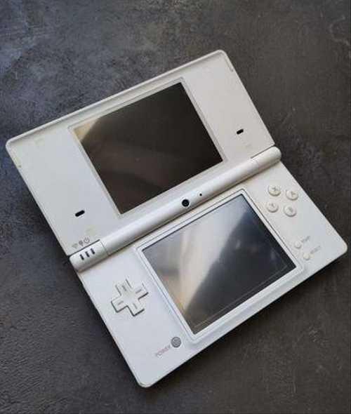 Nintendo DSi 8gb прошита