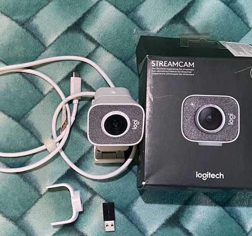 Веб-камера Logitech StreamCam Full HD