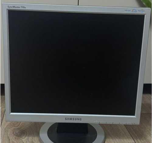 Монитор samsung syncmaster 770n