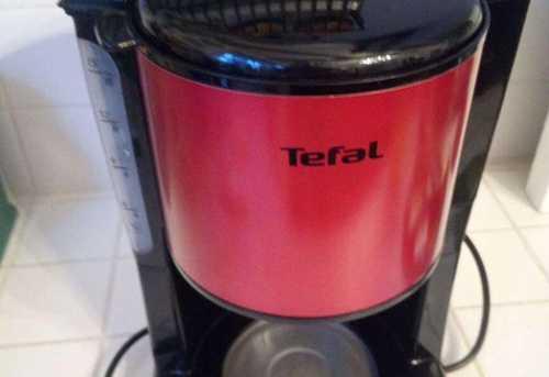 Кофеварка капельная Tefal CM361E38, черный/красный