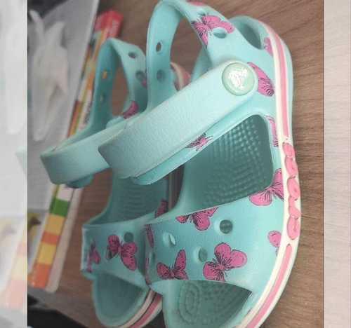 Сандалии для девочки crocs c6