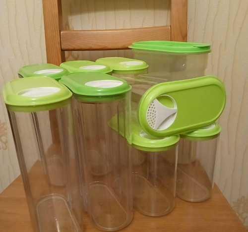 Контейнеры для сыпучих продуктов