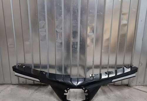 Решетка радиатора Toyota RAV4 CA40