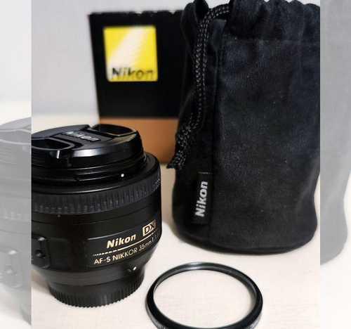 Объектив Nikon 35mm f/1.8G AF-S DX Nikkor