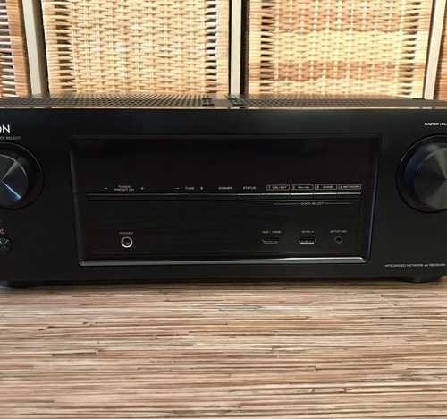 AV-ресивер Denon AVR-X1000