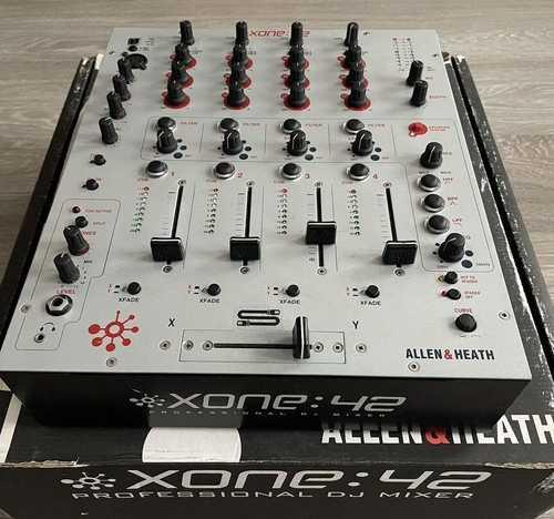 Xone 42 Микшерный пульт Allen & Heath