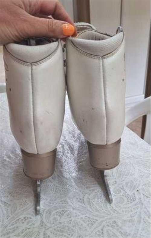 Коньки для фигурного катания edea