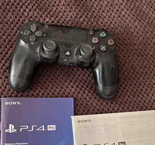 Игровая приставка PS4