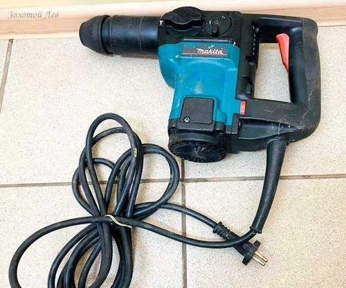 Перфоратор Makita HR3000C