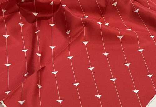 Шелковый платок Prada красный