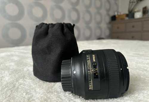 Nikon Nikkor AF-S FX 85mm f/1.8 G
