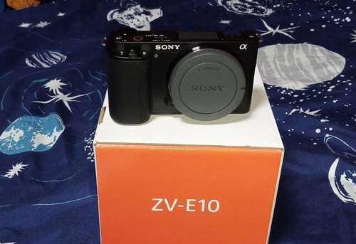 Беззеркальная камера Sony ZV-E10 Body Чёрная