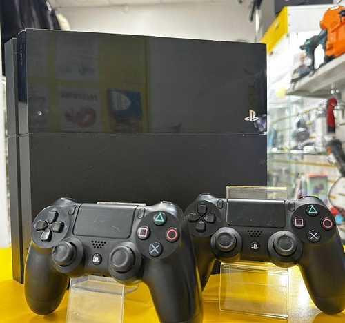 Sony PlayStation 4 Fat  2 геймпада (глобус)