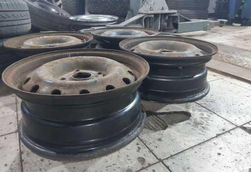 Железные диски r15, на Шевроле Лачетти 4шт