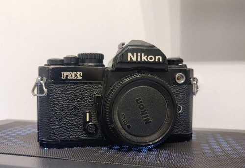 Зеркальный фотоаппарат Nikon fm2