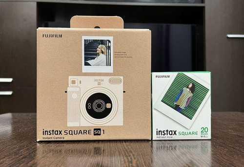 Фотоаппарат моментальной печати Instax Square Sq1