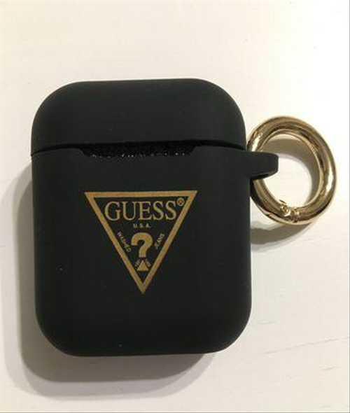 Чехол на airpods guess
