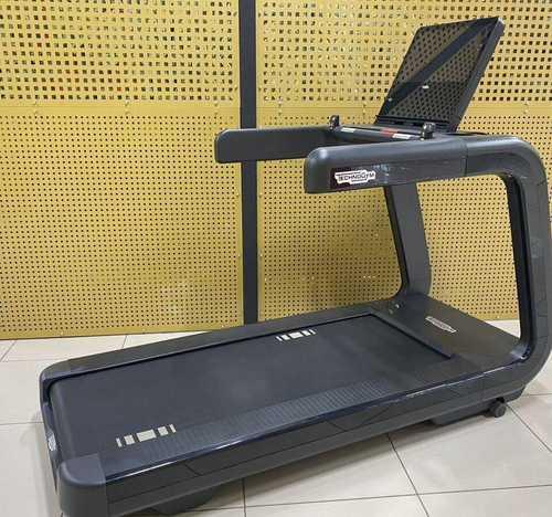 Беговая дорожка Technogym Run Artis