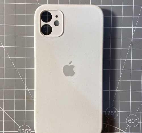 Чехол на iPhone 11