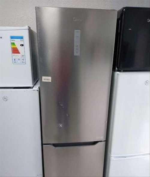 Холодильник Midea No Frost, 188 см