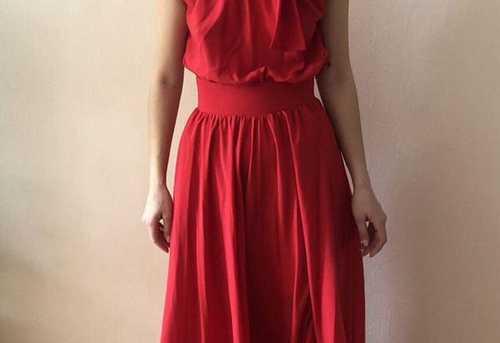 Вечернее платье в пол 42-44 красное
