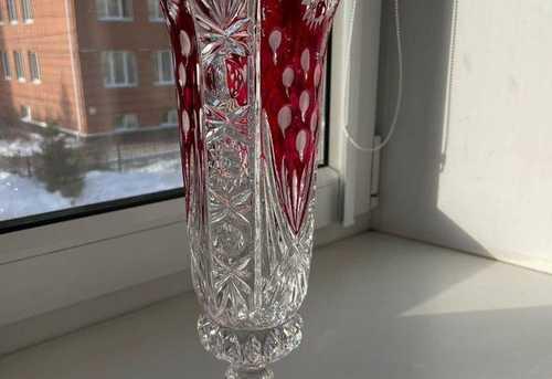 Хрустальная коллекционная ваза