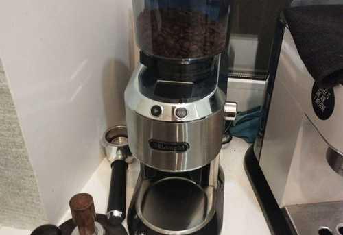 Кофемолка De’Longhi KG521.M