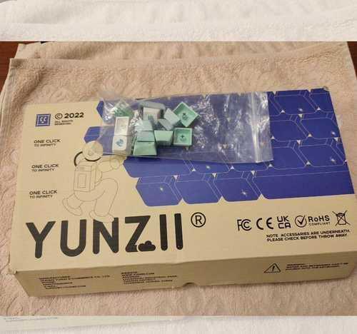 Игровая клавиатура yunzii KC84 mint