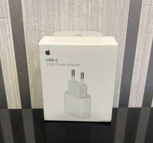 Адаптер питания Apple power adapter USB-C 20w