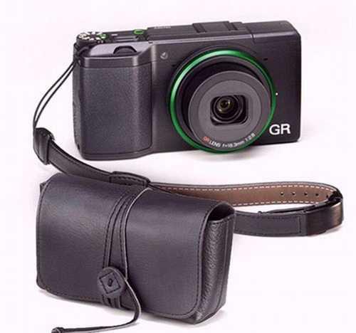 Компактная камера Ricoh GR II Urban Leather Set