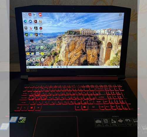 Игровой ноутбук Acer AN515-52