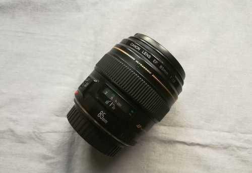 Canon EF 85mm f1.8 usm