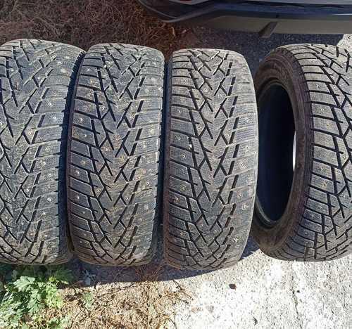 Headway HW503 235/55 R18 100T