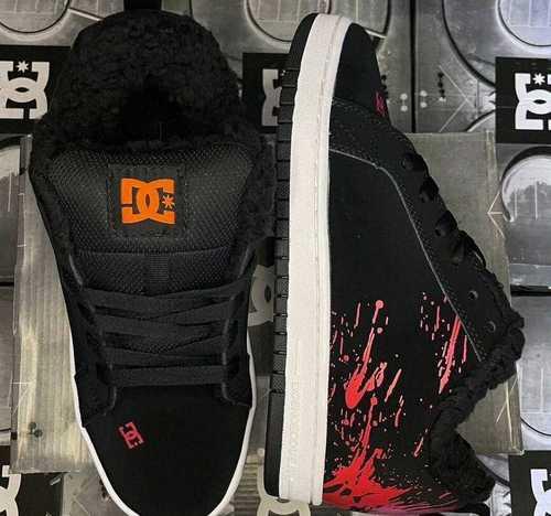 Кроссовки дутыши DC Shoes зимние