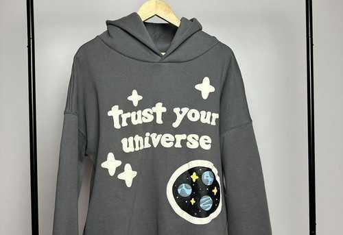 Худи Trust Your Universe Серое