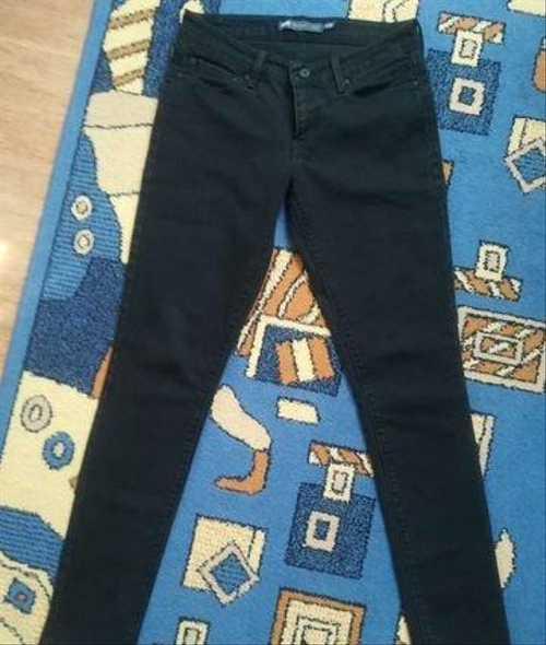 Джинсы жен. levi'S Demi Curve Р29 новые