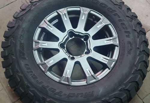 Bfgoodrich Mud-Terrain T/A KM3 245/75 R16