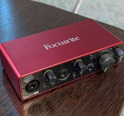 Звуковая карта focusrite scarlett 2i2 3rd gen