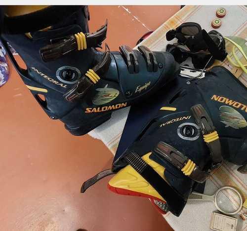 Лыжные ботинки Salomon Racing Equipe R 8.1