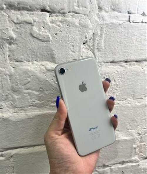 iPhone 8 64gb silver
