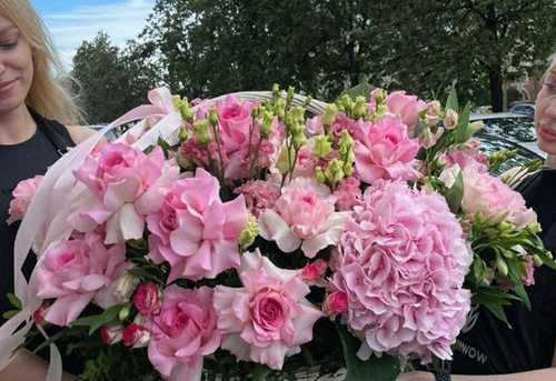 Французские розы, доставка цветов, корзина роз