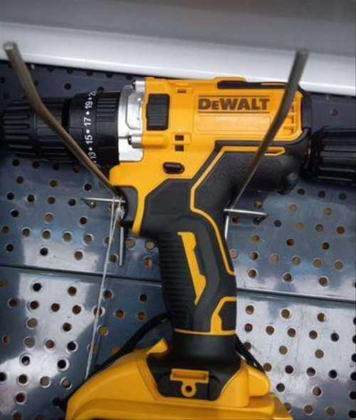 Аккумуляторная дрель шуруповерт ударный dewalt 26в