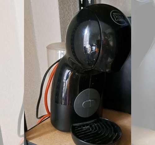 Кофеварка капсульная dolce gusto