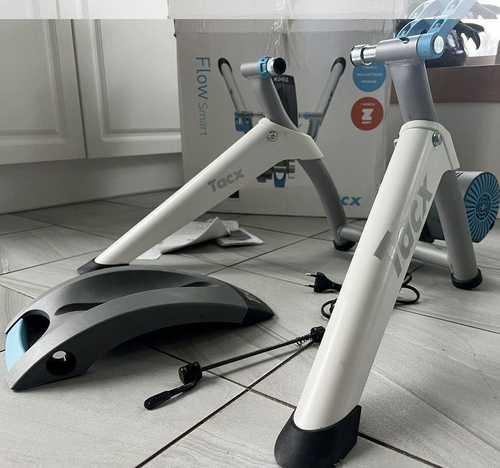 Велостанок tacx flow SMART