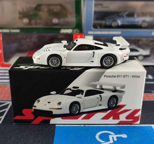 Sparky 1/64 Porsche 911 GT1